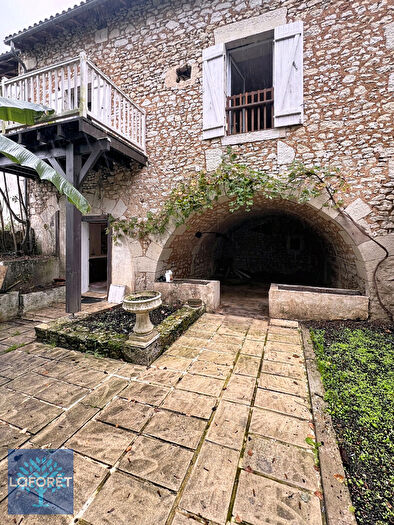 Maison à vendre - Coulounieix-Chamiers - 6 pièces - 5 chambres