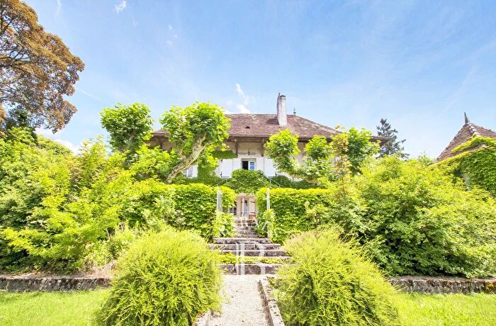 Aix-les-Bains, Ouest : Maison 18 pièces à vendre