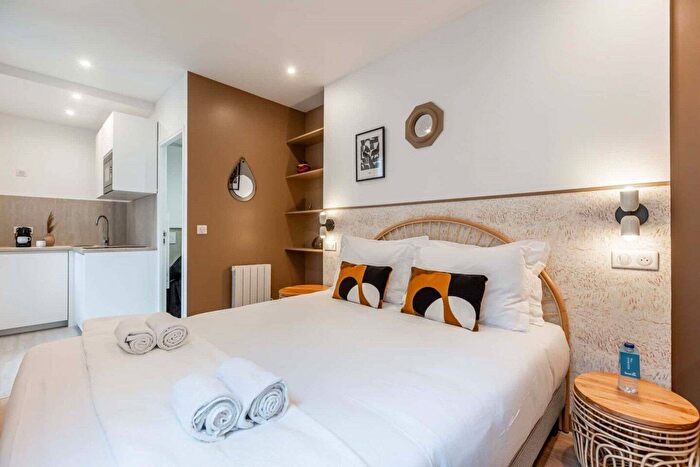 Appartement à louer - Vendôme, Paris er arrondissement - 1 pièce