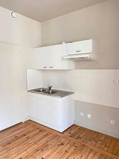 Appartement à louer - Le Grand Trou, Lyon ème arrondissement - 2 pièces - 1 chambre