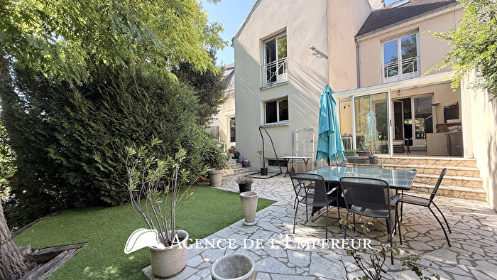 Rueil-Malmaison, Buzenval - Maison 7 pièces à vendre