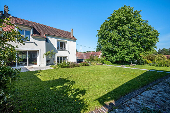 Maison 6 pièces à Neuville-Bosc, à vendre