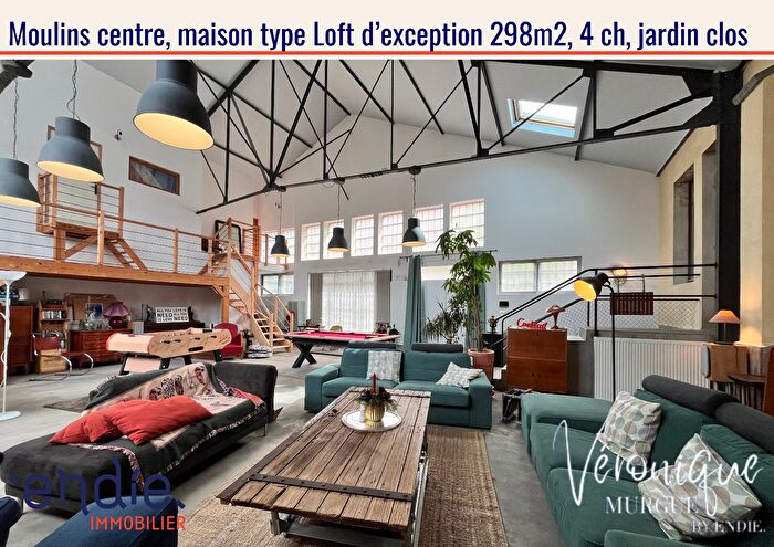 Moulins, Gare, Champins : Maison 7 pièces à vendre