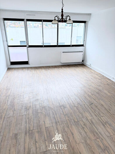 Appartement à vendre - Clermont-Ferrand, Vallières, Sallins, Poncillon - 1 pièce - 1 chambre