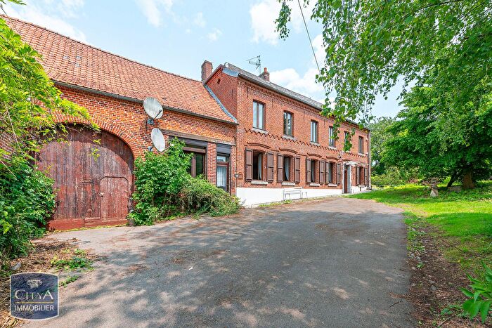 Maison 8 pièces à vendre à Sebourg