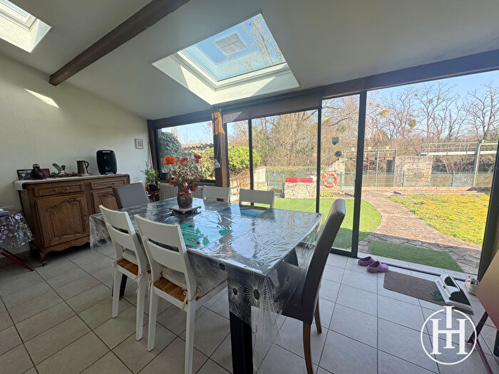 Maison à vendre - Saint-Amand-Montrond - 4 pièces - 2 chambres