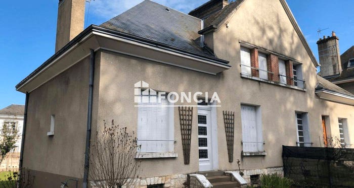 Centre Ville, Blois : Maison 5 pièces à louer