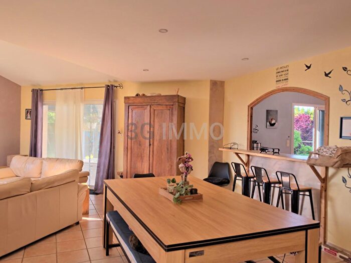 Maison à vendre - Branne - 9 pièces - 5 chambres