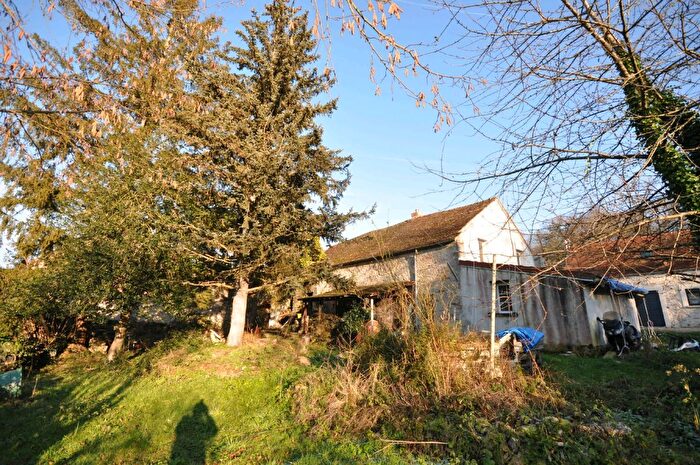 Maison à vendre - Saint-Yon - 6 pièces - 3 chambres