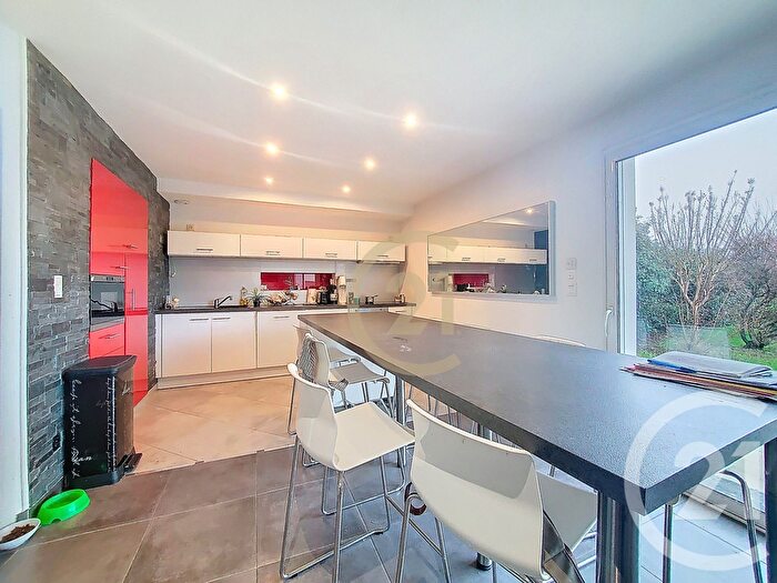 Maison à louer - Château-Thébaud - 6 pièces - 5 chambres