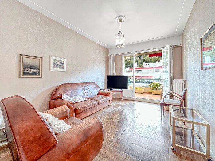 Appartement à vendre - Nice, Saint-Pierre de Feric - 3 pièces - 2 chambres