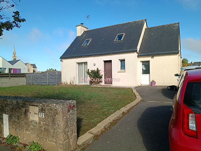 Maison 4 pièces à Kerlouan, à vendre