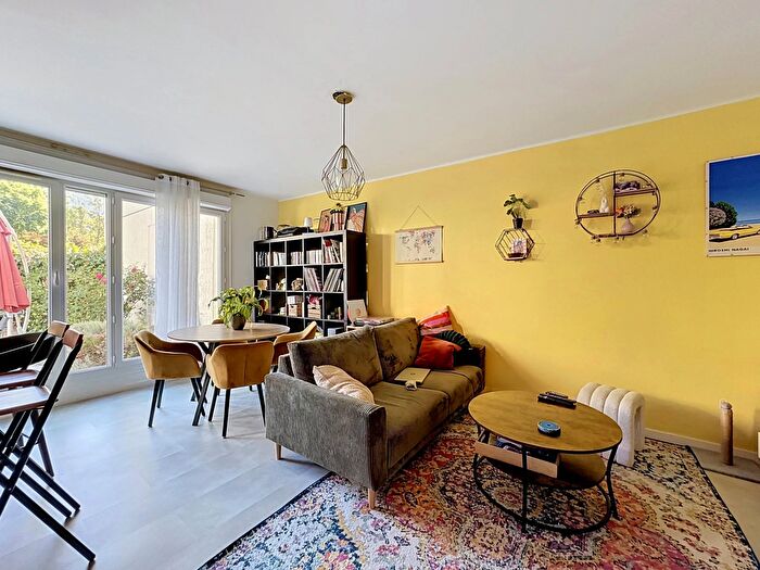Appartement 3 pièces à Trappes, La Plaine de Neauphle, à louer