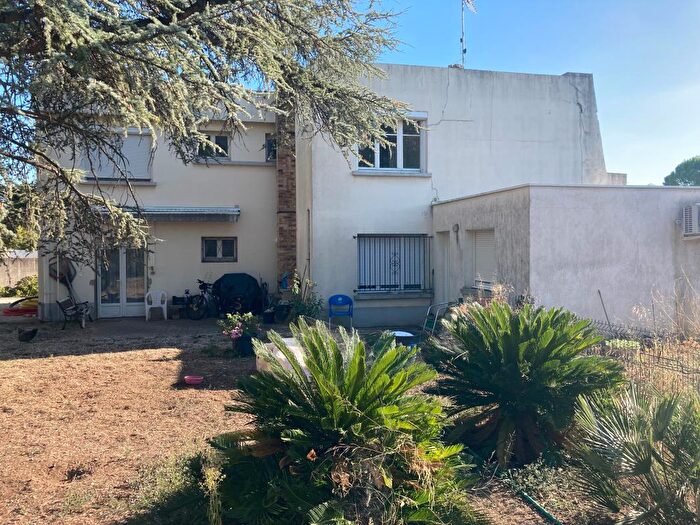 Castelnau-le-Lez, Mendras, Zone d'activité La Garrigue : Maison 7 pièces à vendre