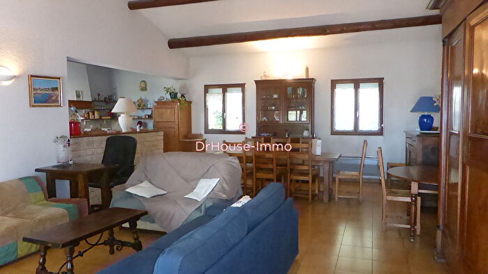 Maison 5 pièces à louer à Sausset-les-Pins