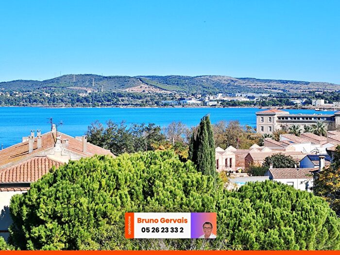 Appartement à vendre - Sète, Centre-ville - 4 pièces - 3 chambres