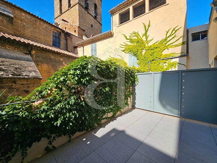 Appartement à vendre - Orange, Centre-ville - 2 pièces - 1 chambre