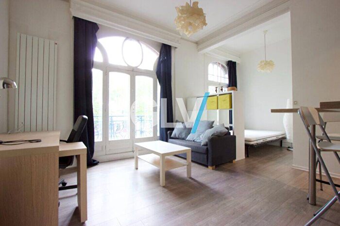 Appartement 1 pièce à Grand boulevard, La Madeleine, à louer