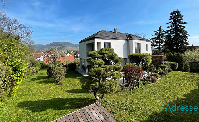 Maison à vendre - Soultz-Haut-Rhin - 7 pièces - 4 chambres