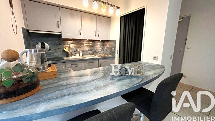 Appartement à vendre - Roquebrune-sur-Argens, Village - 1 pièce