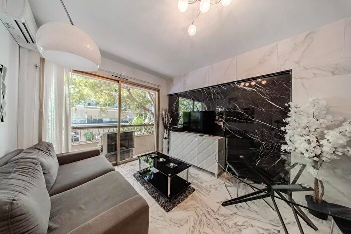 Appartement 2 pièces à vendre - Cannes, Pointe Croisette
