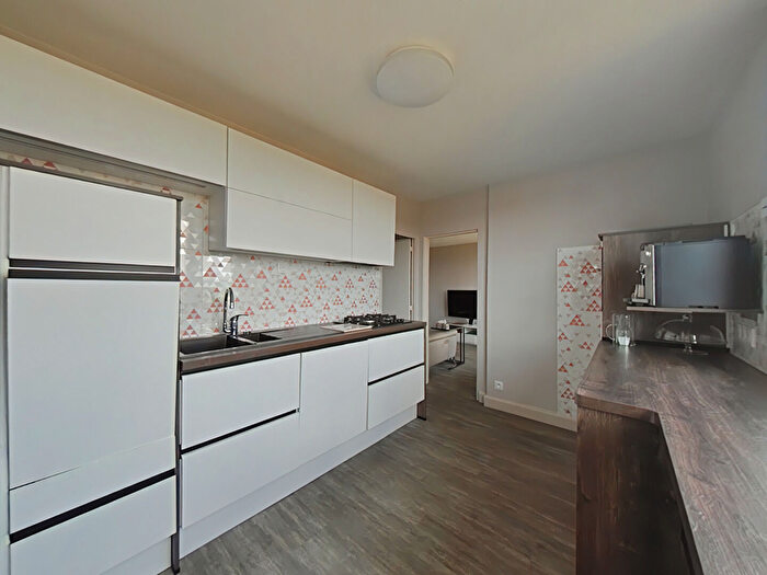 Appartement 4 pièces à Tours, Rochepinard, à vendre
