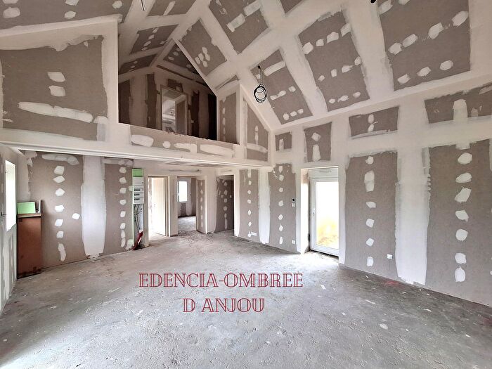 Maison à vendre - Pouancé - 6 pièces - 3 chambres