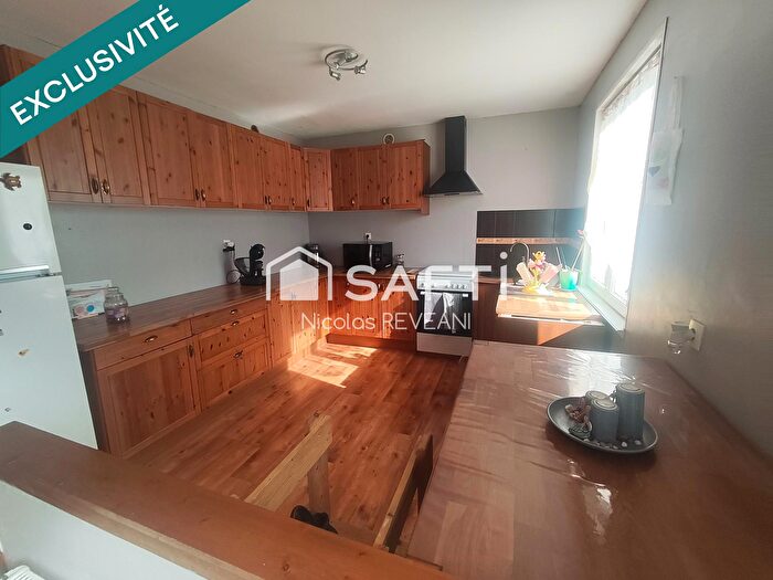 Fresnes-au-Mont : Maison 4 pièces à vendre