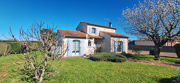 Maison à vendre - Vindelle - 5 pièces - 3 chambres