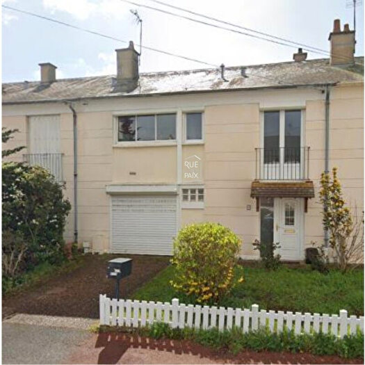 Maisons à vendre et appartements à louer - 1