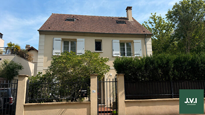 Maison 6 pièces à Enghien-les-Bains, à vendre