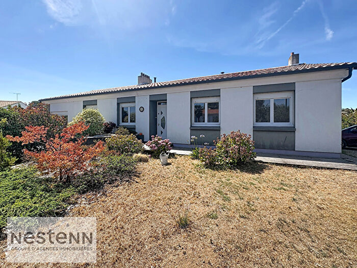 Challans, Route de Cholet, Route de la Roche-sur-Yon - Maison 5 pièces à vendre
