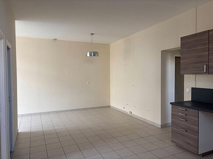 Appartement à louer - La Ferté-Alais - 2 pièces - 1 chambre