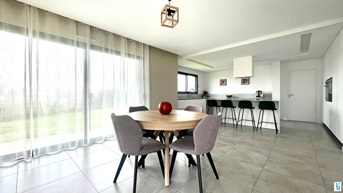 Maison à vendre - Le Thuit-Signol - 6 pièces - 4 chambres