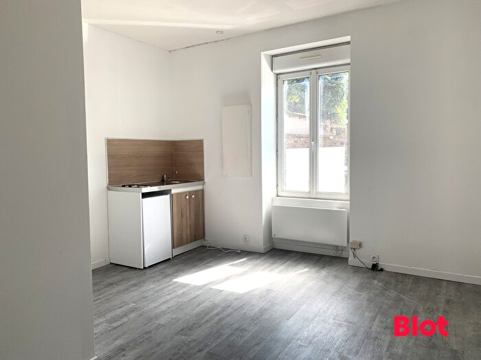 Appartement à louer - Fougères, Paron, Orières, Ecartelée, Bonabry - 1 pièce