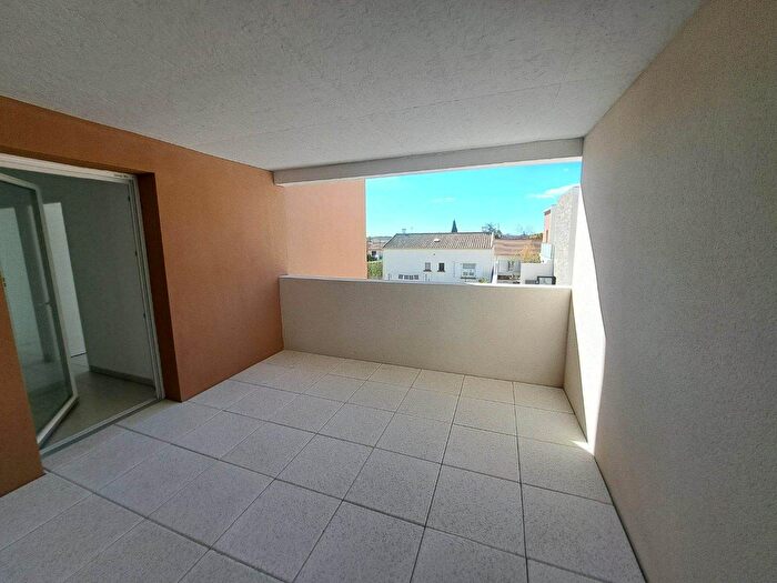 Appartement 3 pièces à louer - Vias, Ville