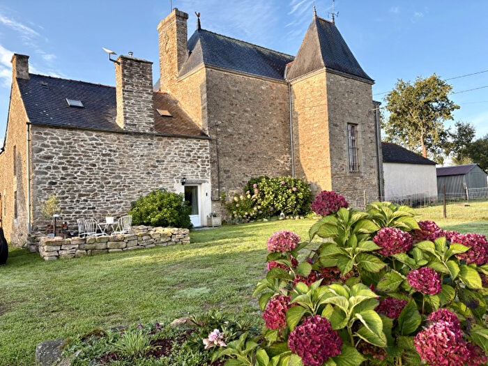 Maison 5 pièces à Caden, à vendre