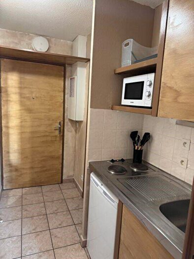 Colline des Pères-Tardy, Saint-Étienne - Appartement 1 pièce à louer