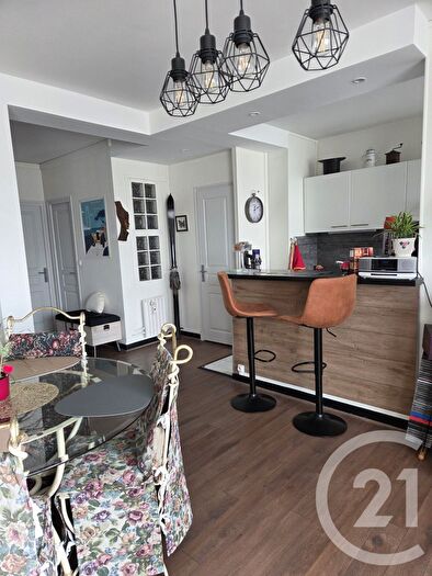 Appartement à vendre - Montluçon, Centre-ville, Les Forges - 3 pièces - 2 chambres