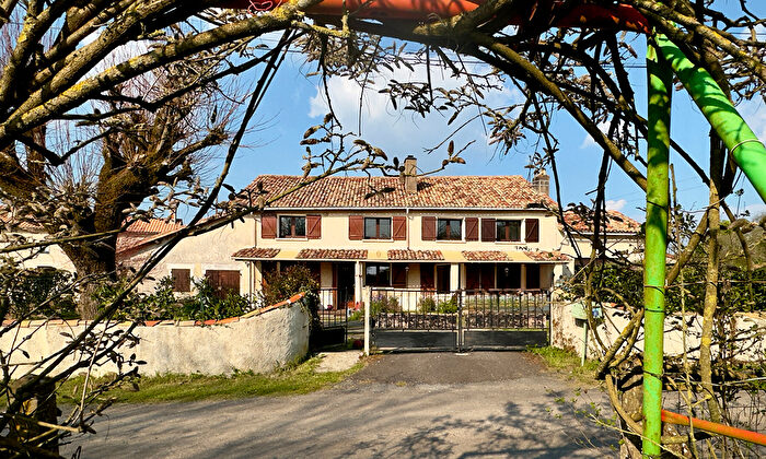 Maison à vendre - Romagne - 6 pièces - 4 chambres