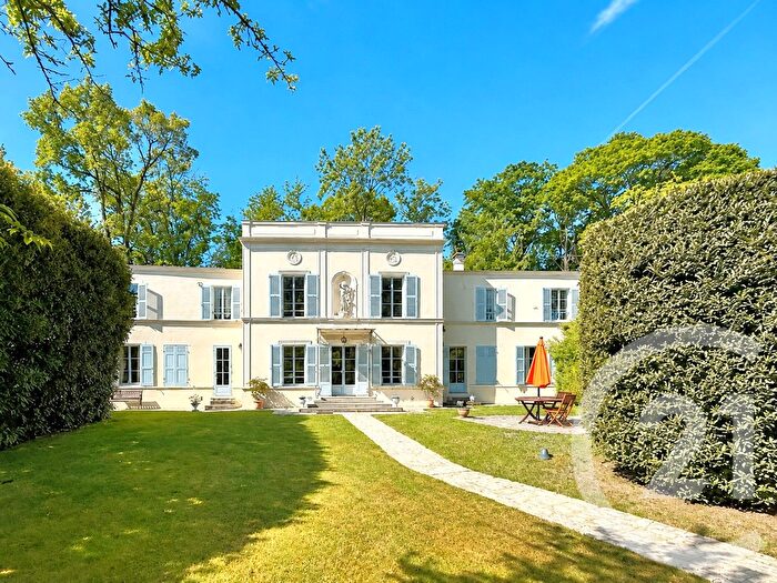 Maison 7 pièces à vendre à Maisons-Laffitte, Est
