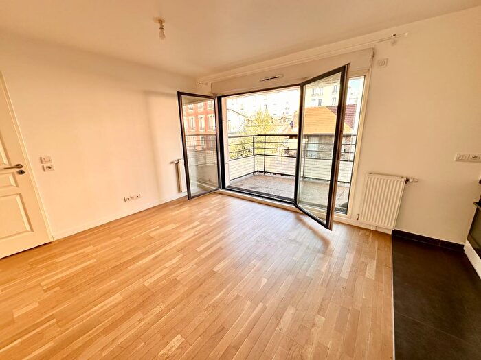 Appartement à vendre - Montrouge, Le vieux Montrouge - 2 pièces - 1 chambre