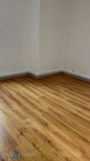 Appartement à louer - Champcourt-Zone Industrielle, Cusset - 3 pièces - 2 chambres