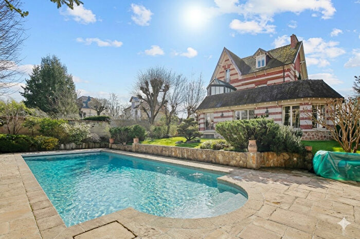 Le Vésinet, Princesse : Maison 9 pièces à vendre