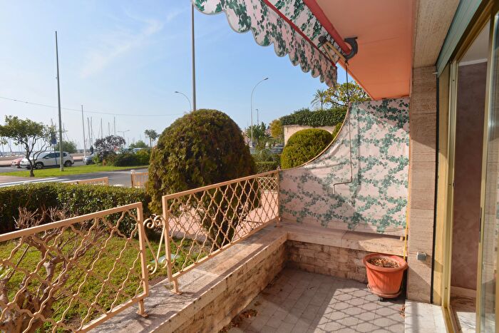 Appartement à vendre - Menton, Haut Borrigo, Saint-Paul-Garavan, Vallée de Gorbio - 2 pièces - 1 chambre