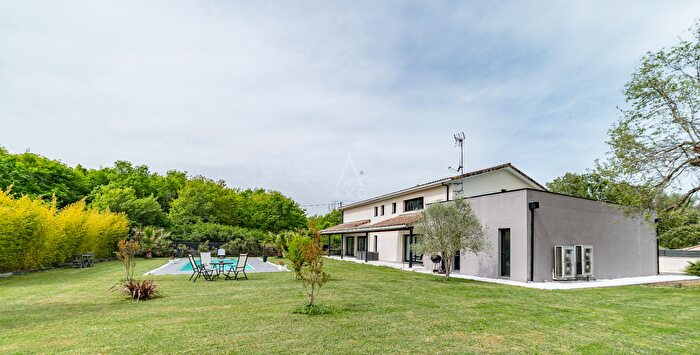 Maison à vendre - Montberon - 5 pièces - 3 chambres