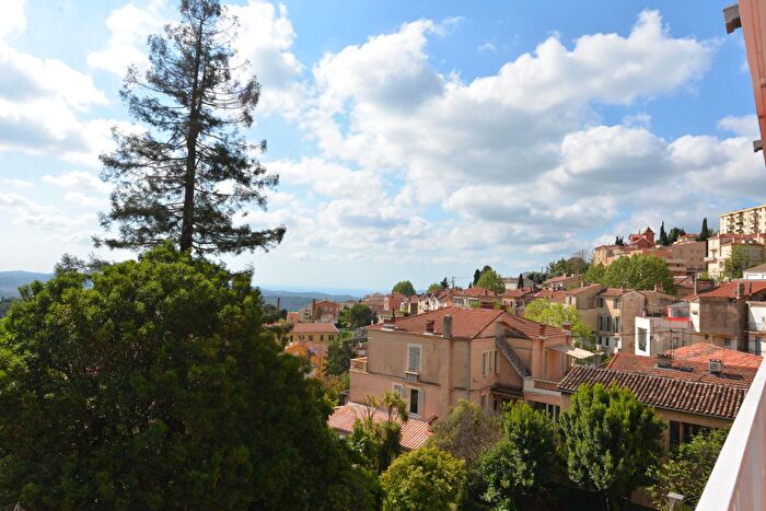 Appartement 3 pièces à vendre à Grasse, Centre-ville Sud