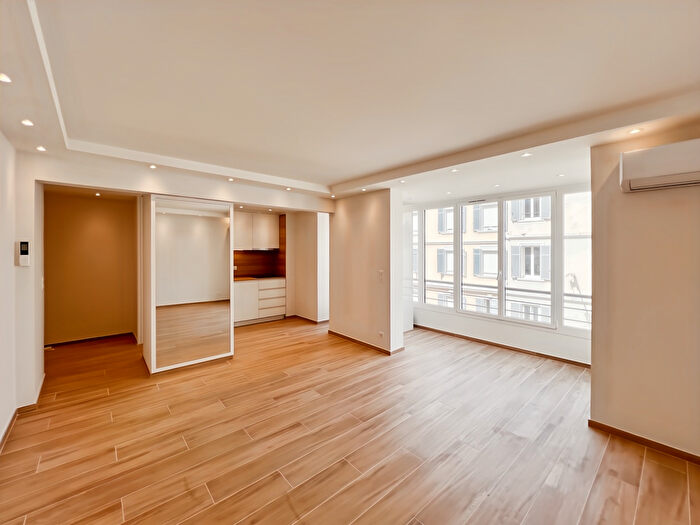 Appartement 3 pièces à vendre - Cannes, Centre-ville