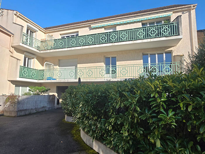 Appartement à vendre - Longjumeau, Gare, Marché - 2 pièces - 1 chambre