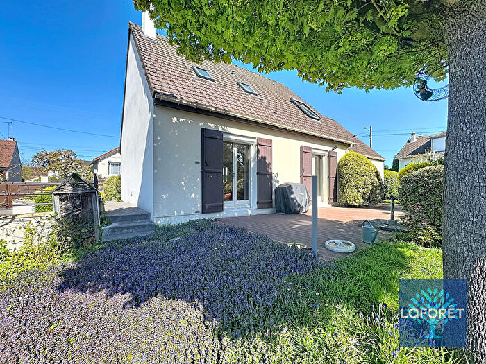 Chilly-Mazarin, Division Leclerc : Maison 7 pièces à vendre